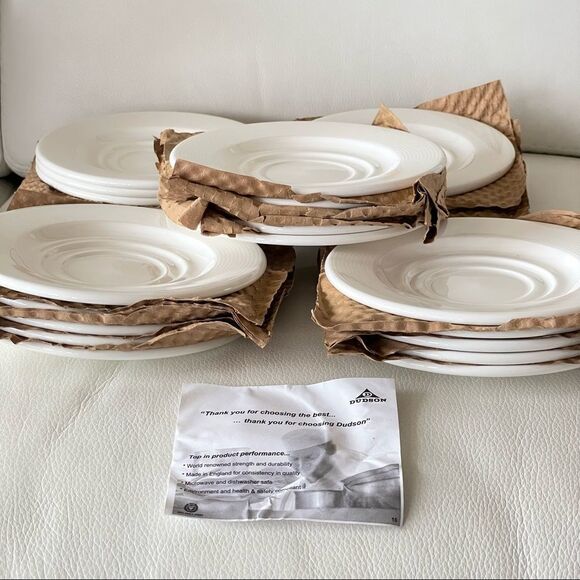 DUDSON | Dining | New In Box Dudson 24 Pieces 2dozen Ep25 625round Evo ...